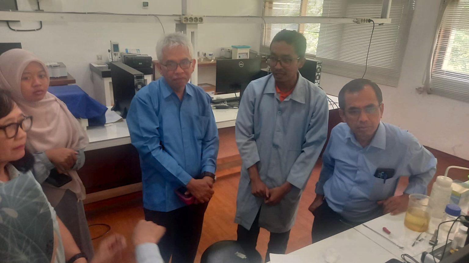 Pelatihan Instrumentasi Particle Size Analyzer (PSA) di UPT ...