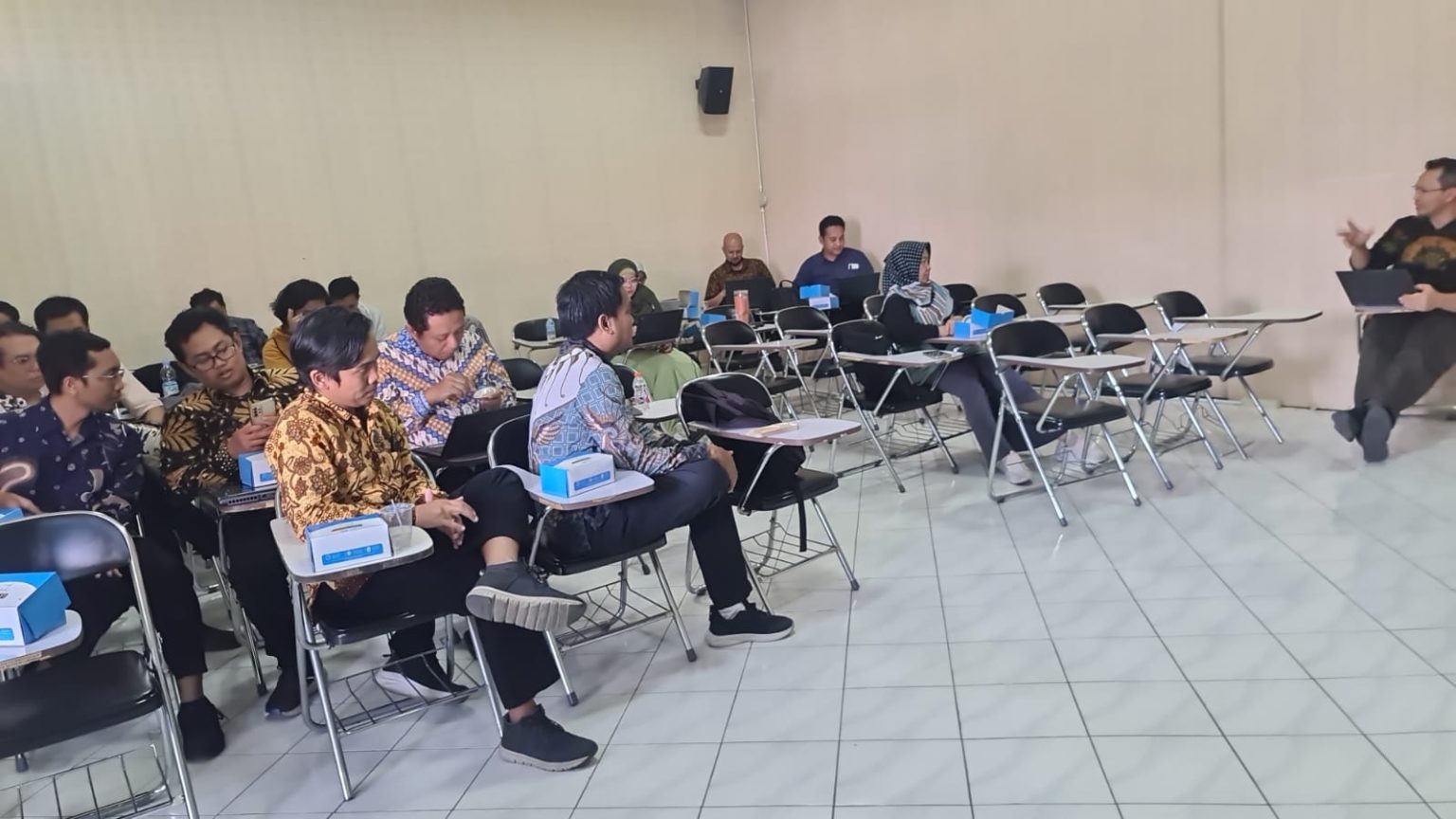 Beranda - Program Studi Sains Data