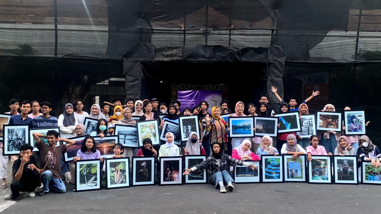 Inovatif dan Menarik, Mahasiswa Seni Rupa Murni FSRD UNS Adakan Pameran ...