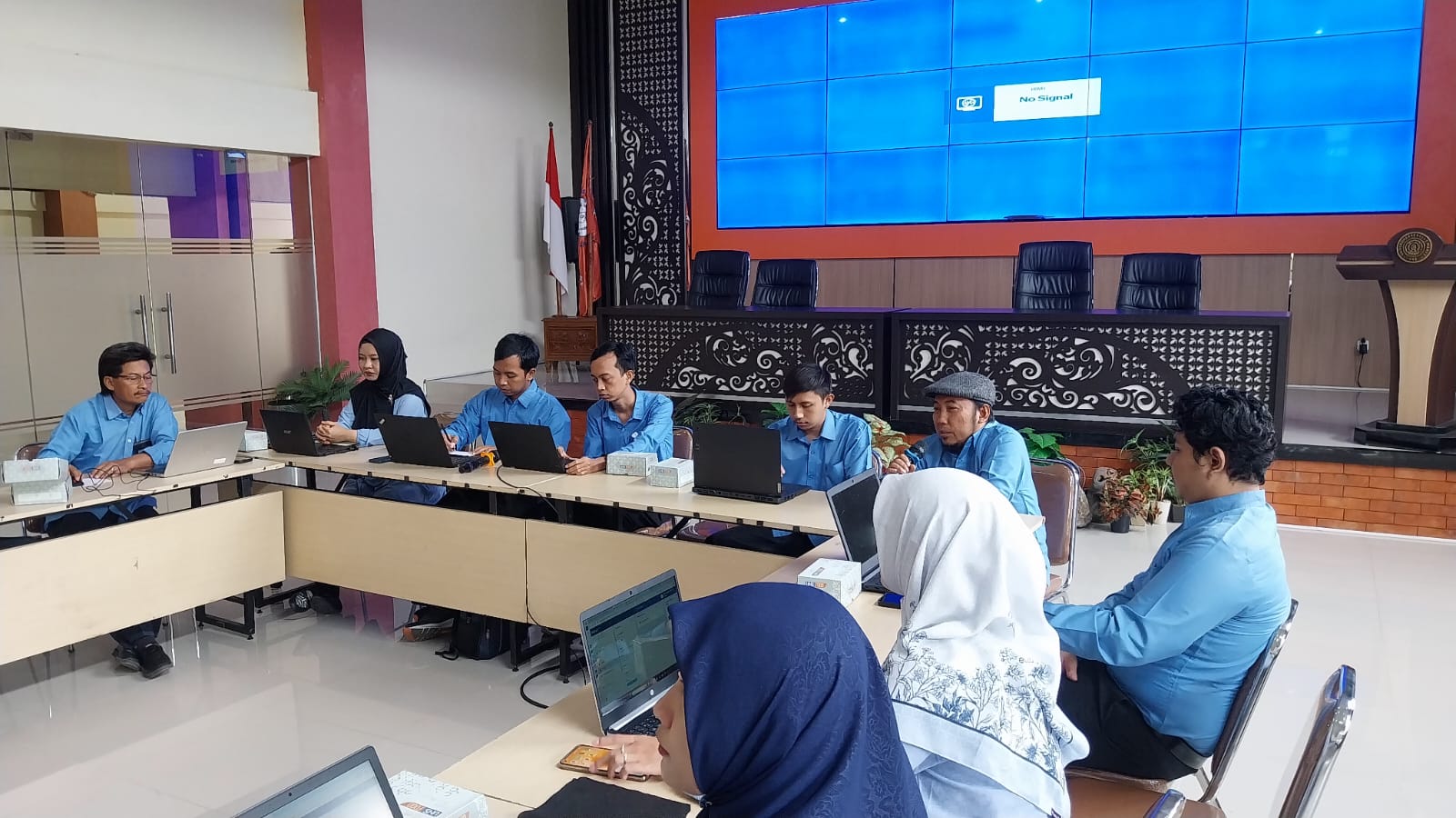Hadirkan Narasumber dan Direktorat TIK, FSRD UNS Gelar Sosialisasi dan ...