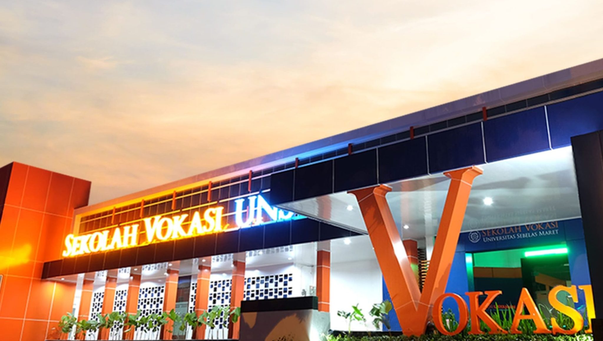 Profil Lembaga - Sekolah Vokasi Universitas Sebelas Maret